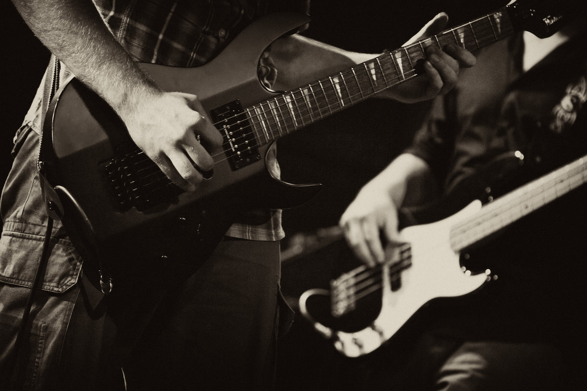 Seven Best 2 Member Bands That You Need to Know – Guitar Head